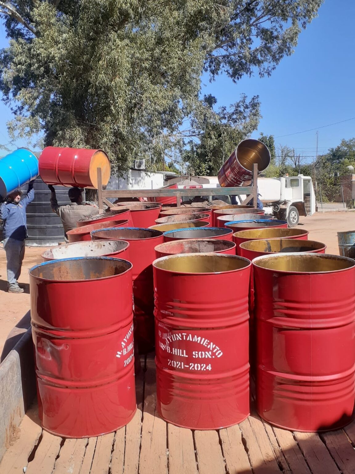 ENTREGA DE TAMBOS – Municipio de Benjamin Hill